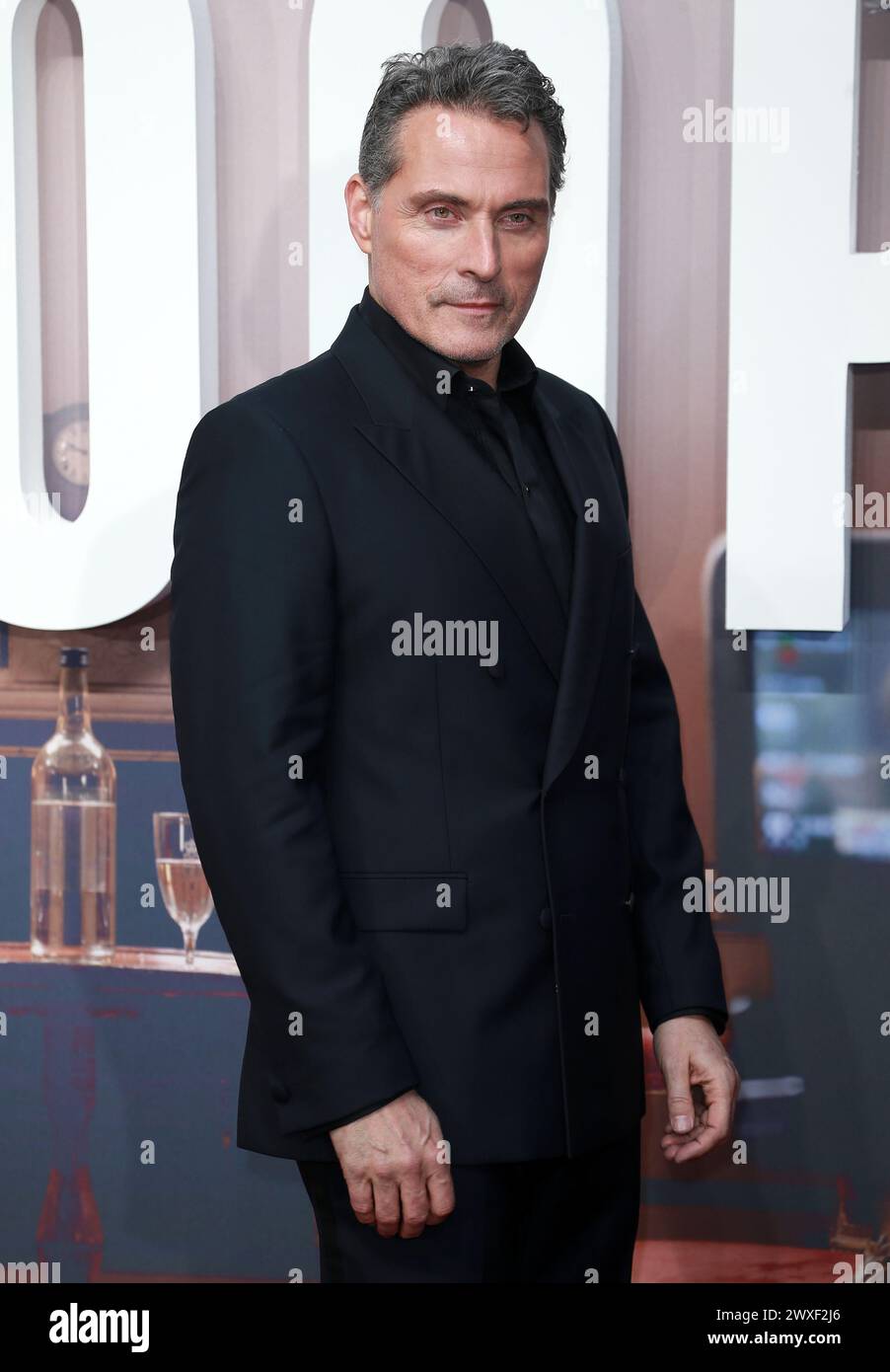 Scoop world premiere in london hi-res stock photography and images - Alamy