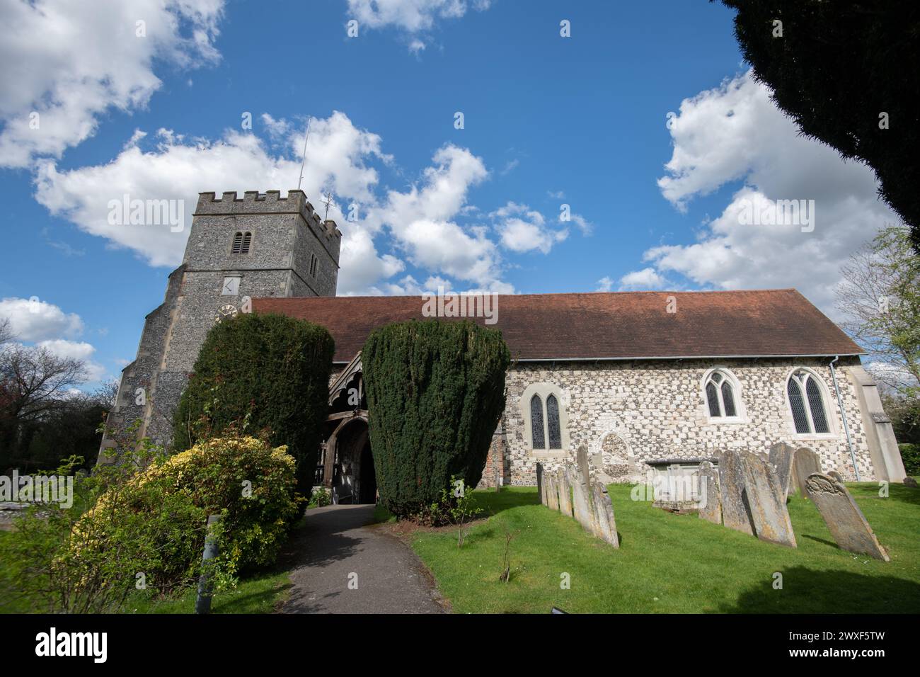 Holy Trinity Church, Cookham, Buckinghamshire Stock Photo - Alamy