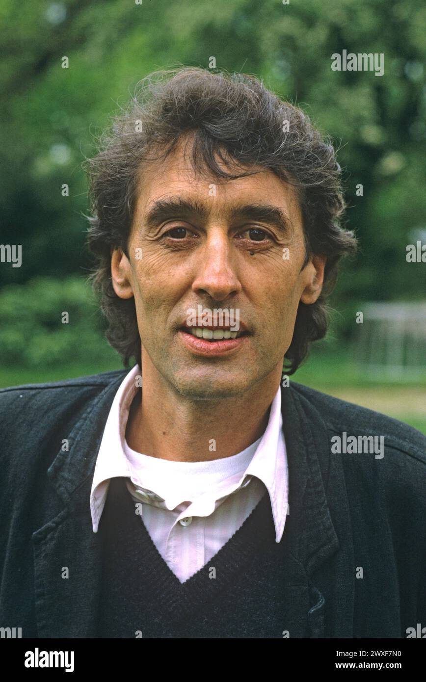 Jörg Pleva bei einem Fototermin während der Dreharbeiten zur ...