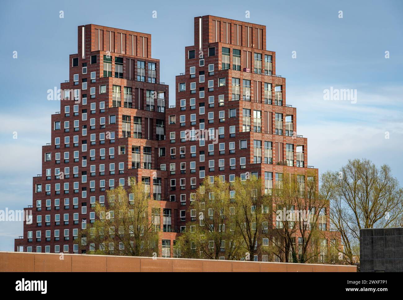 Balconies modern apartment buildings hi-res stock photography and ...