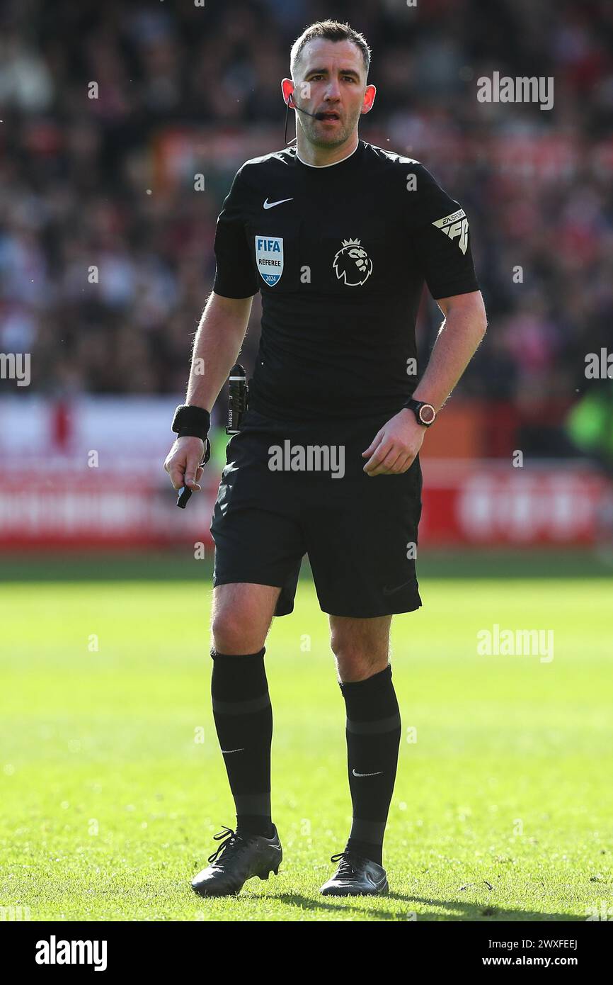 Referee Chris Kavanagh during the Premier League match Nottingham ...