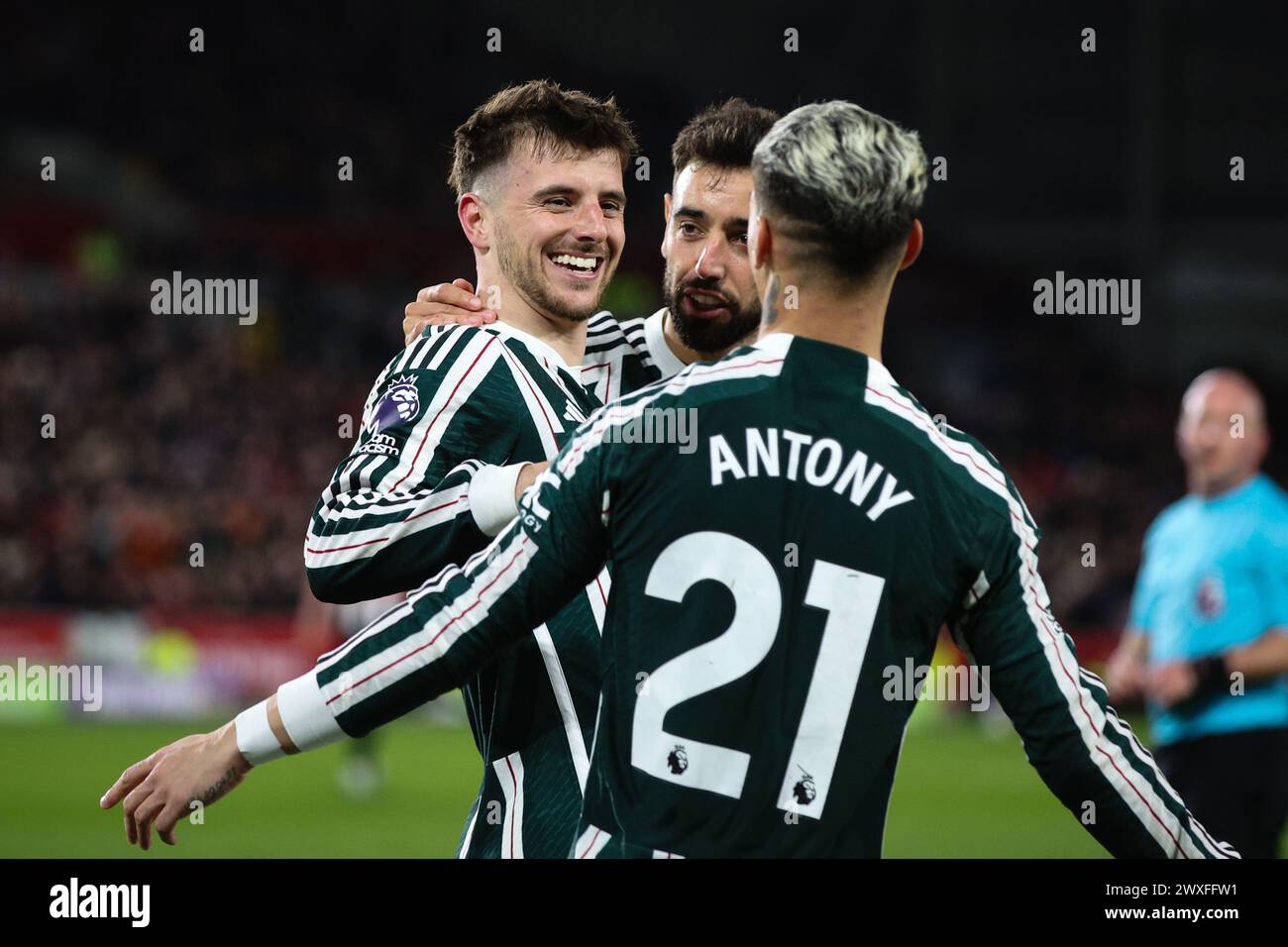 Bruno fernandes mason mount hi-res stock photography and images - Alamy