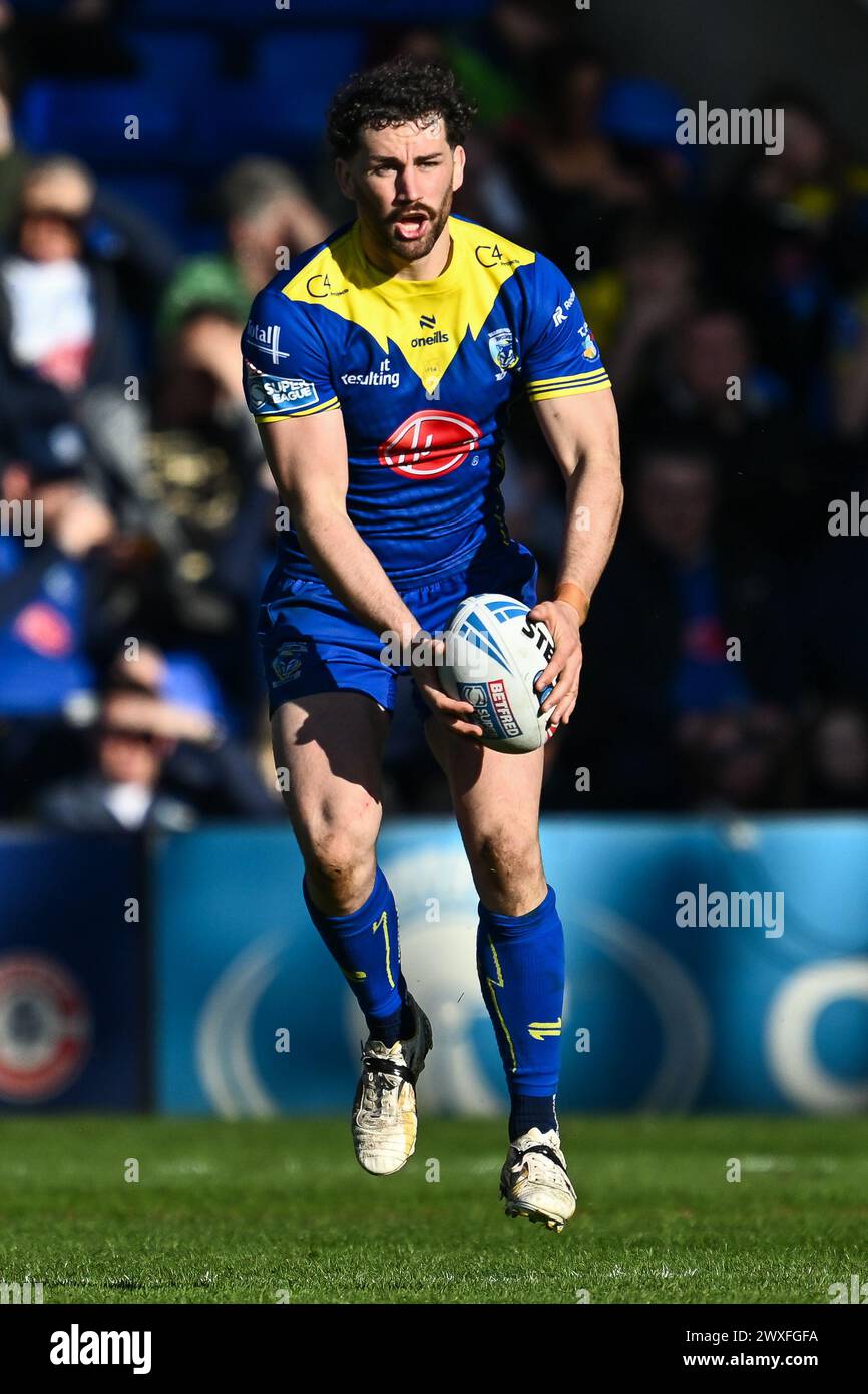 Toby King of Warrington Wolves in action during the Betfred Super ...