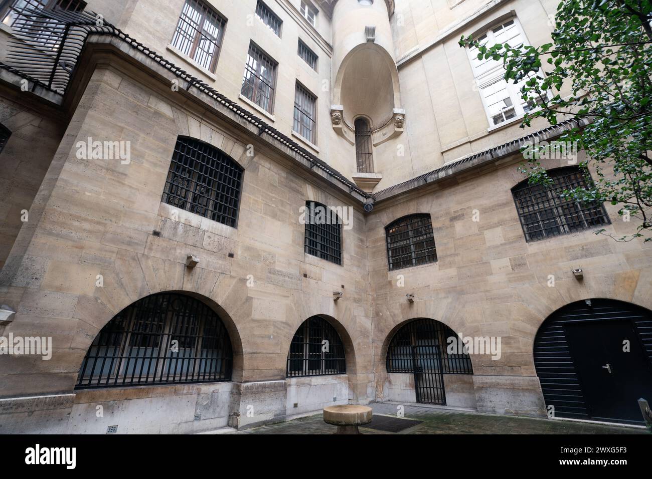 The Conciergerie courtyard prison in Paris, France Stock Photo - Alamy