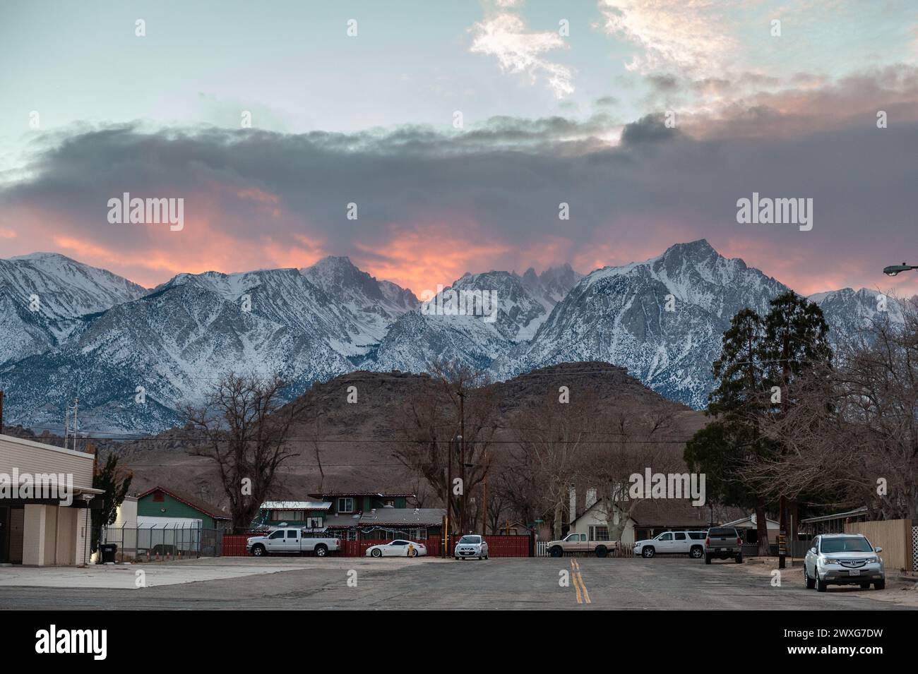 Lone Pine, USA - December 27, 2021. A soft glow of the setting sun is ...