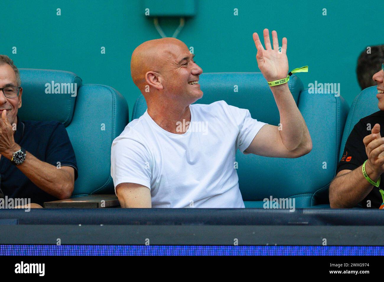 Miami Gardens, Florida, USA. 30th Mar 2024. Andre Agassi waves to the ...