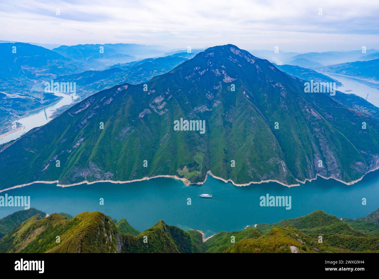 CHONGQING, CHINA - MARCH 30, 2024 - Tourists enjoy the scenery of the two banks of the Xia River ...