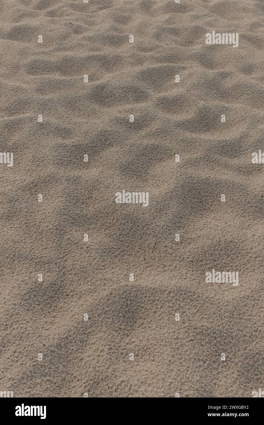 Grey beach sand hi-res stock photography and images - Alamy