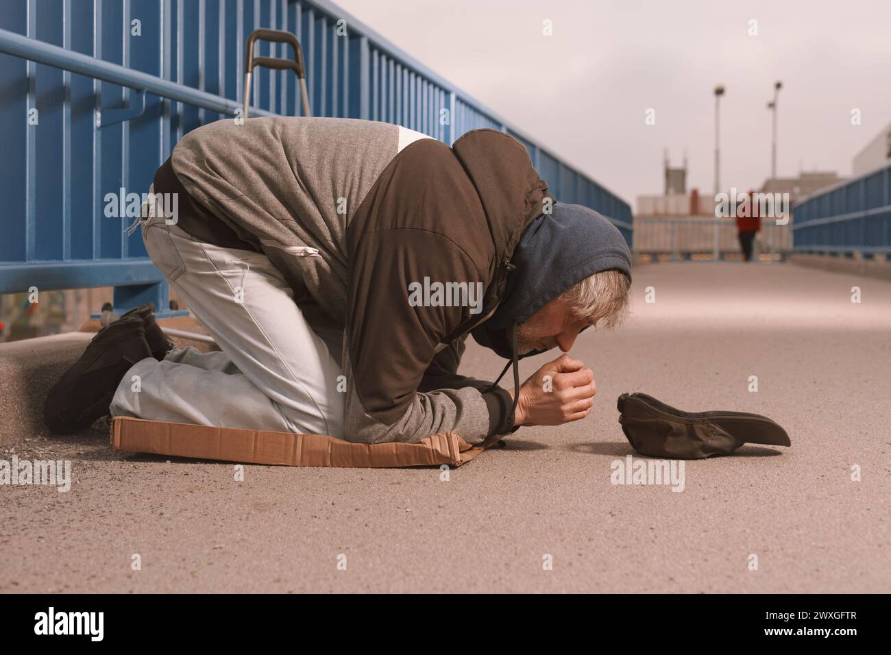 Senior citizen beggar on city overpass begging for some money Stock ...