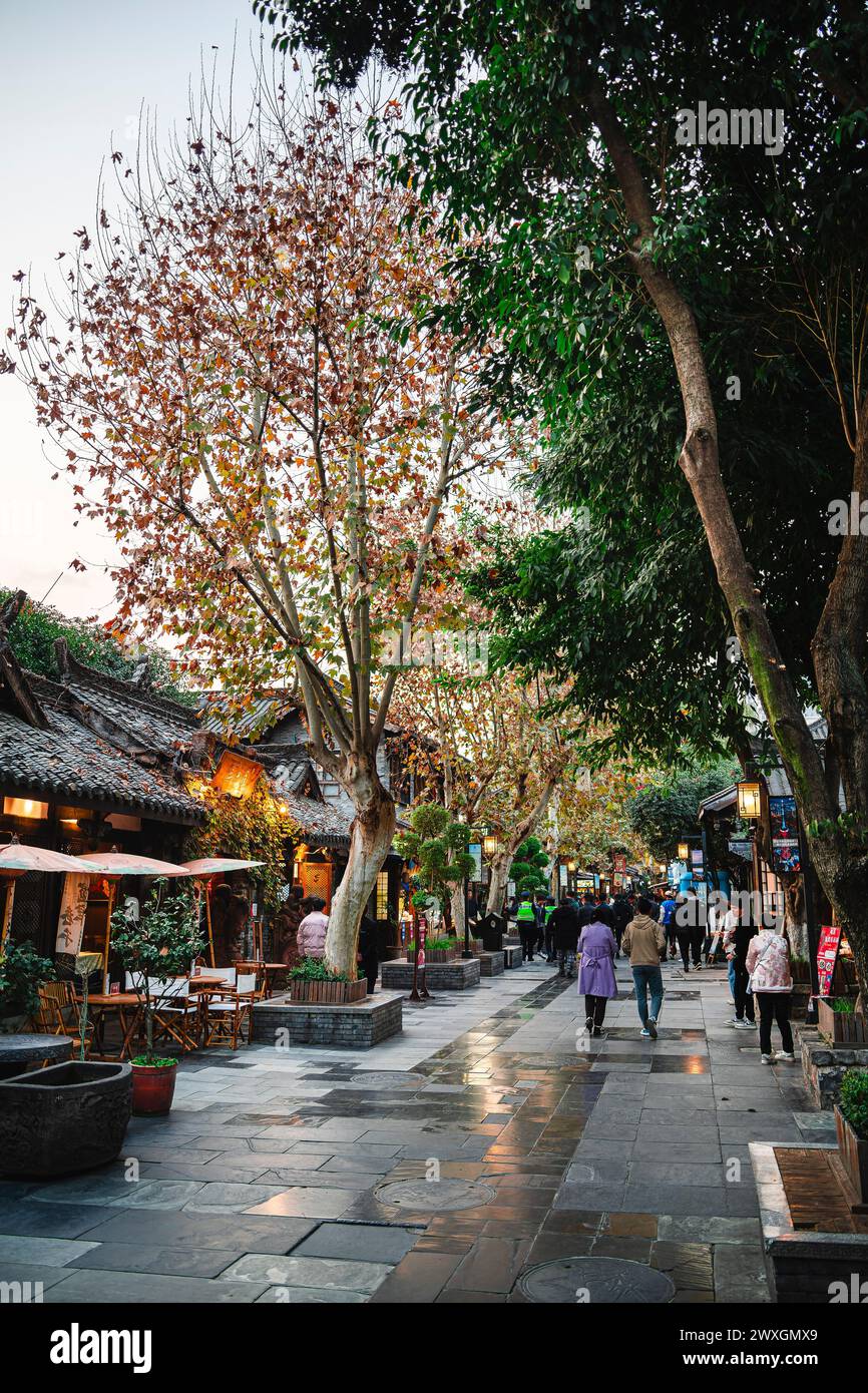 Kuanzhai Alley, Chengdu Stock Photo - Alamy