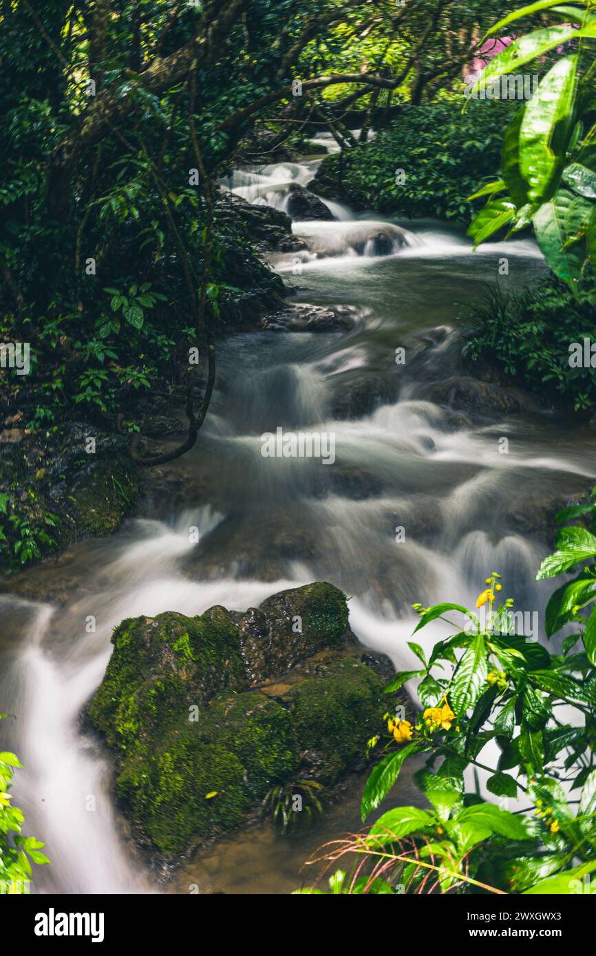 slow gate waterfall creek Stock Photo - Alamy