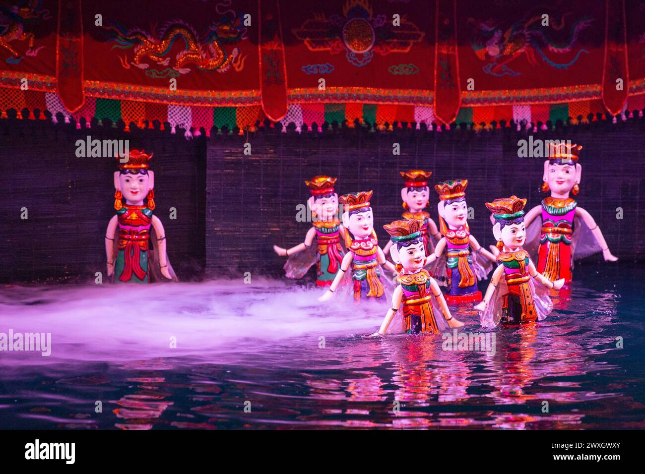 Traditional Water Puppet Show in Hanoi, Vietnam Stock Photo - Alamy