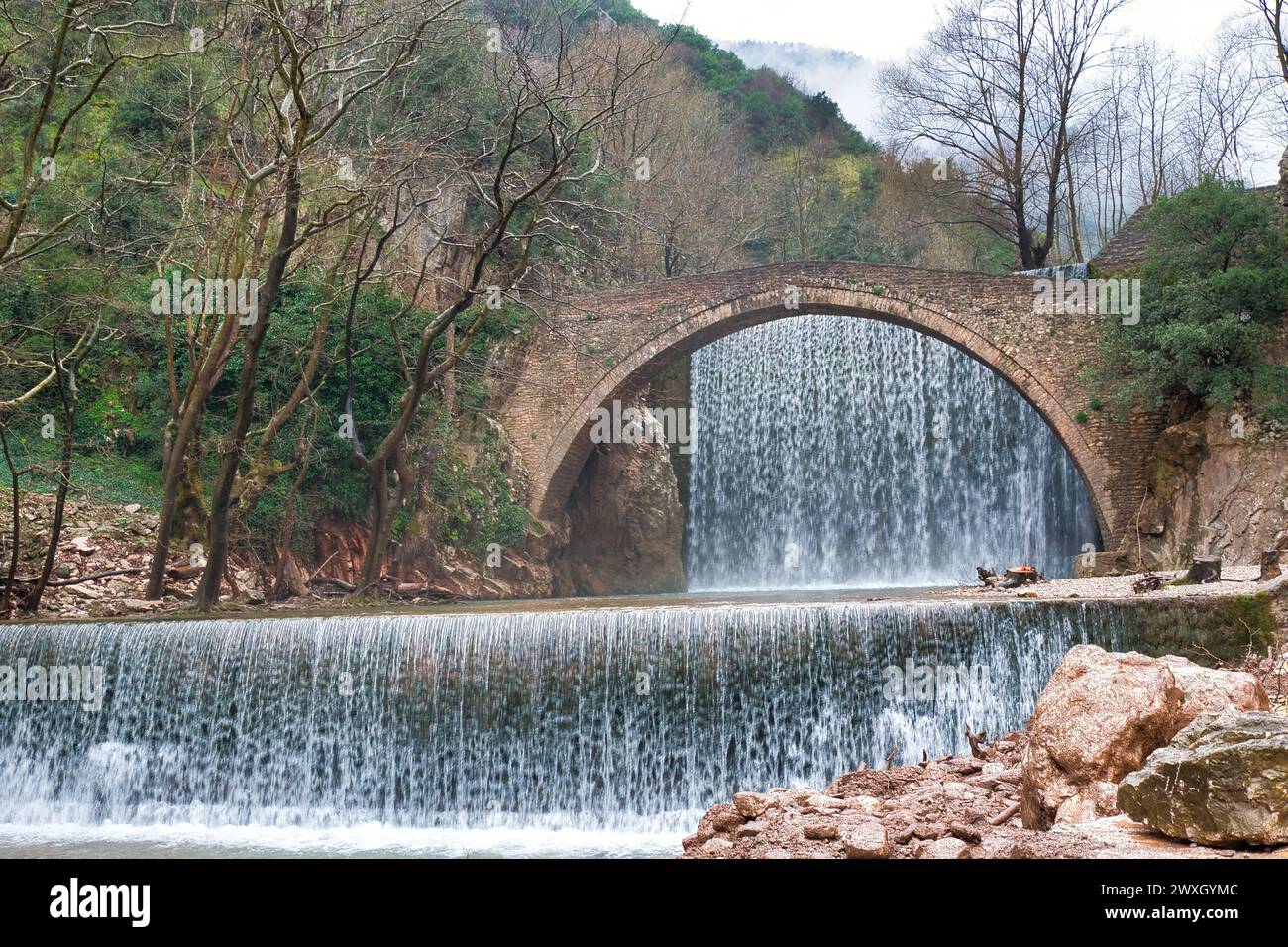 marvelous medieval stone bridge with two river waterfalls, Trikala ...