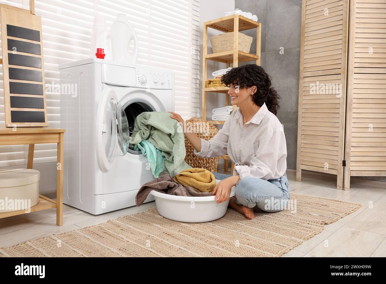 Washing machine out of service hi-res stock photography and images - Alamy