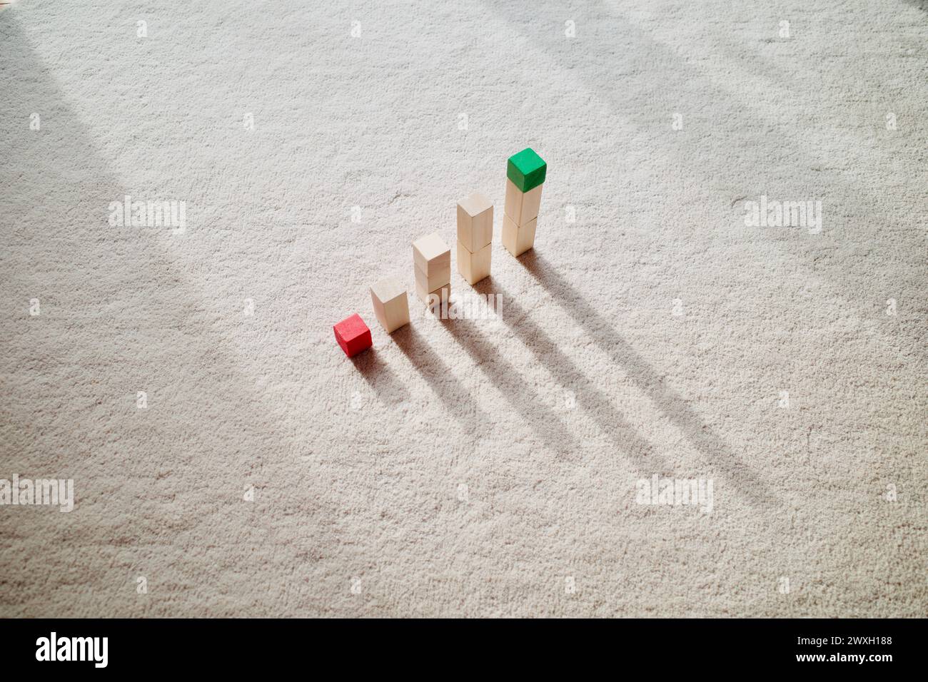 Bar graph analytics hi-res stock photography and images - Alamy