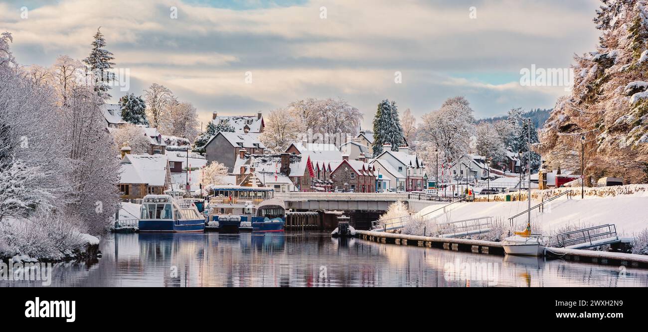 A panoramic view of snow-covered Fort Augustus, a village on the banks ...