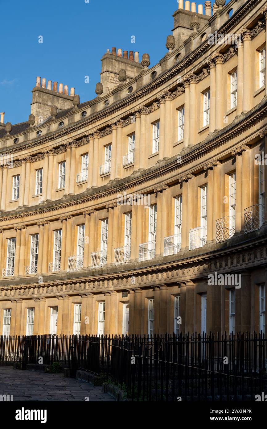 The Circus - Grade I Listed terrace houses in the city of Bath ...
