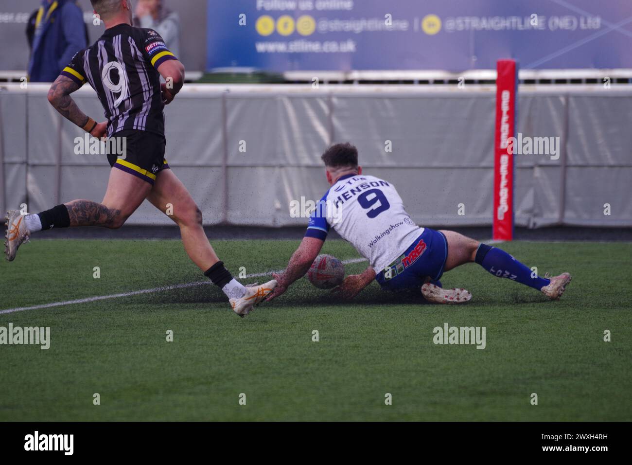 Matty henson hi-res stock photography and images - Alamy