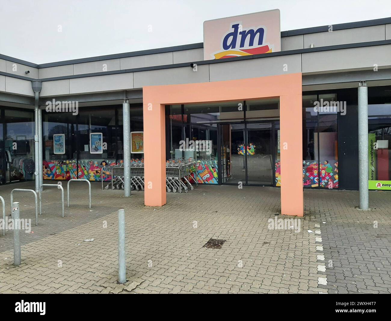 Umbau store hi-res stock photography and images - Alamy