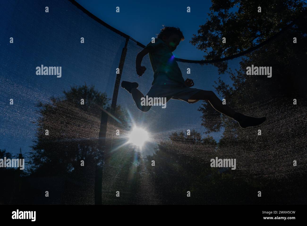 Trampoline silhouette hi-res stock photography and images - Alamy