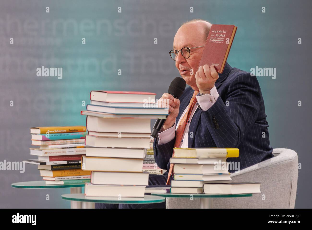 Denis Scheck, deutscher Literaturkritiker, Übersetzer und Journalist ...