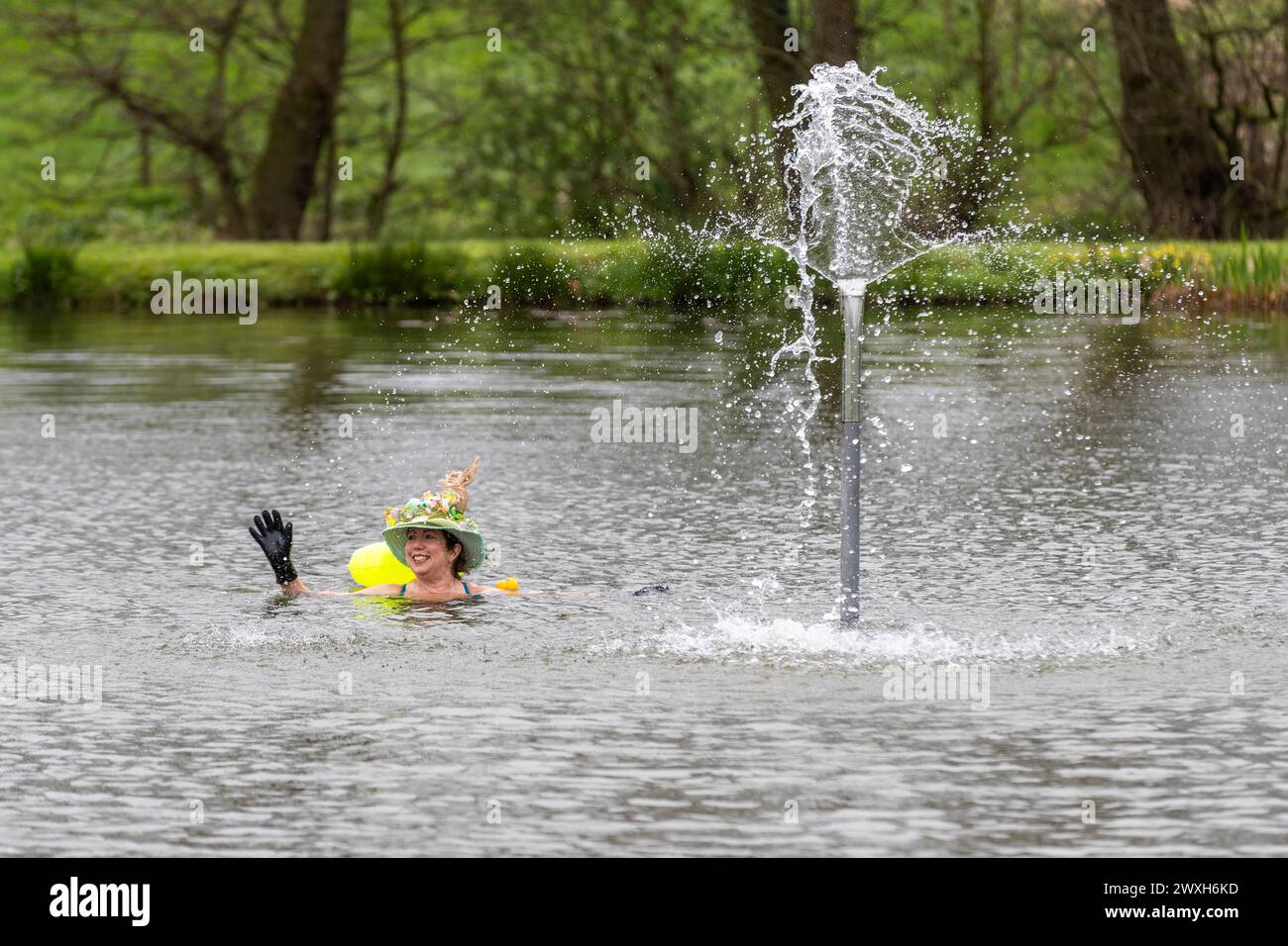 1130 Sunday 31st March, Lydney, Gloucestershire. UK: Easter ...