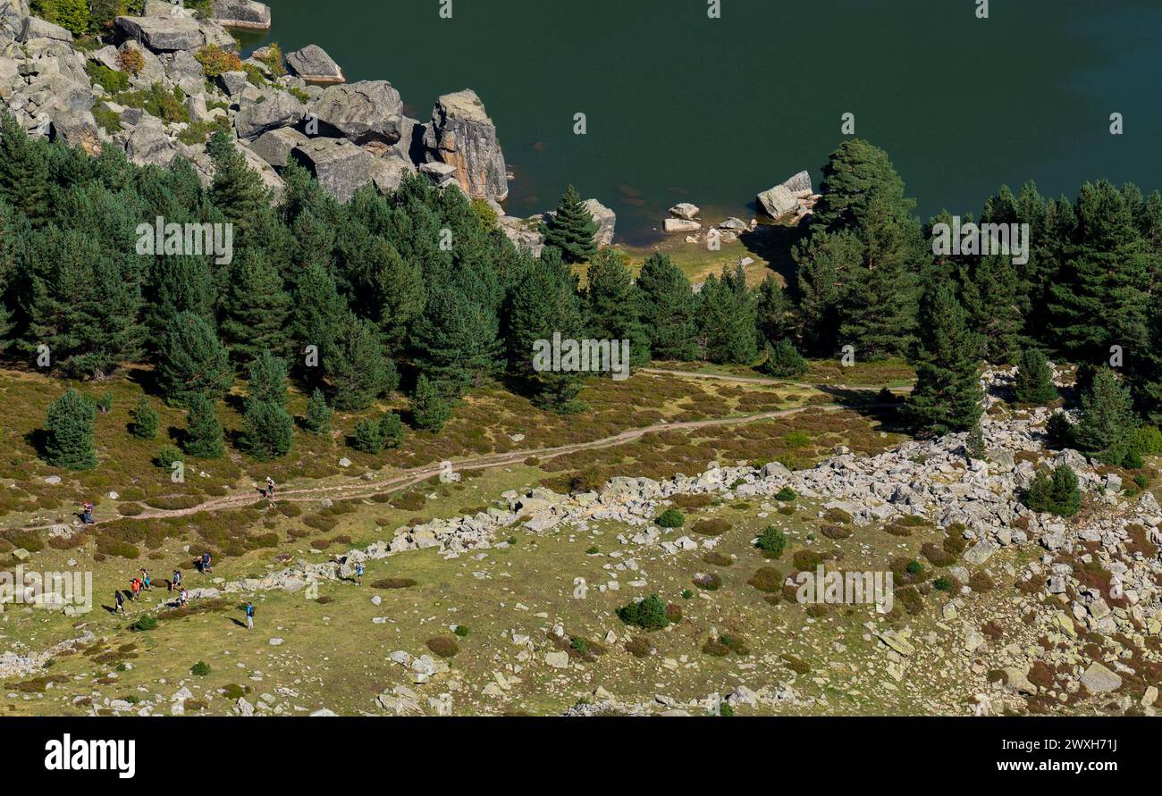 Aerial view group people hiking hi-res stock photography and images - Alamy