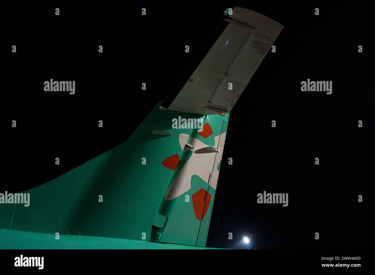 Vertical stabilizer hi-res stock photography and images - Alamy