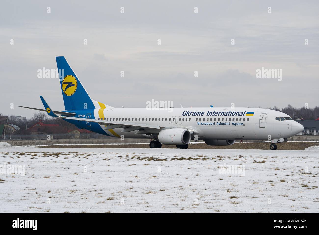 Ukraine International Airlines Boeing 737-800 taxiing for takeoff from ...