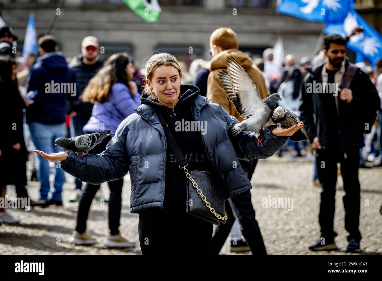 AMSTERDAM - Tourists on the dam in the center on Easter Sunday. Easter ...
