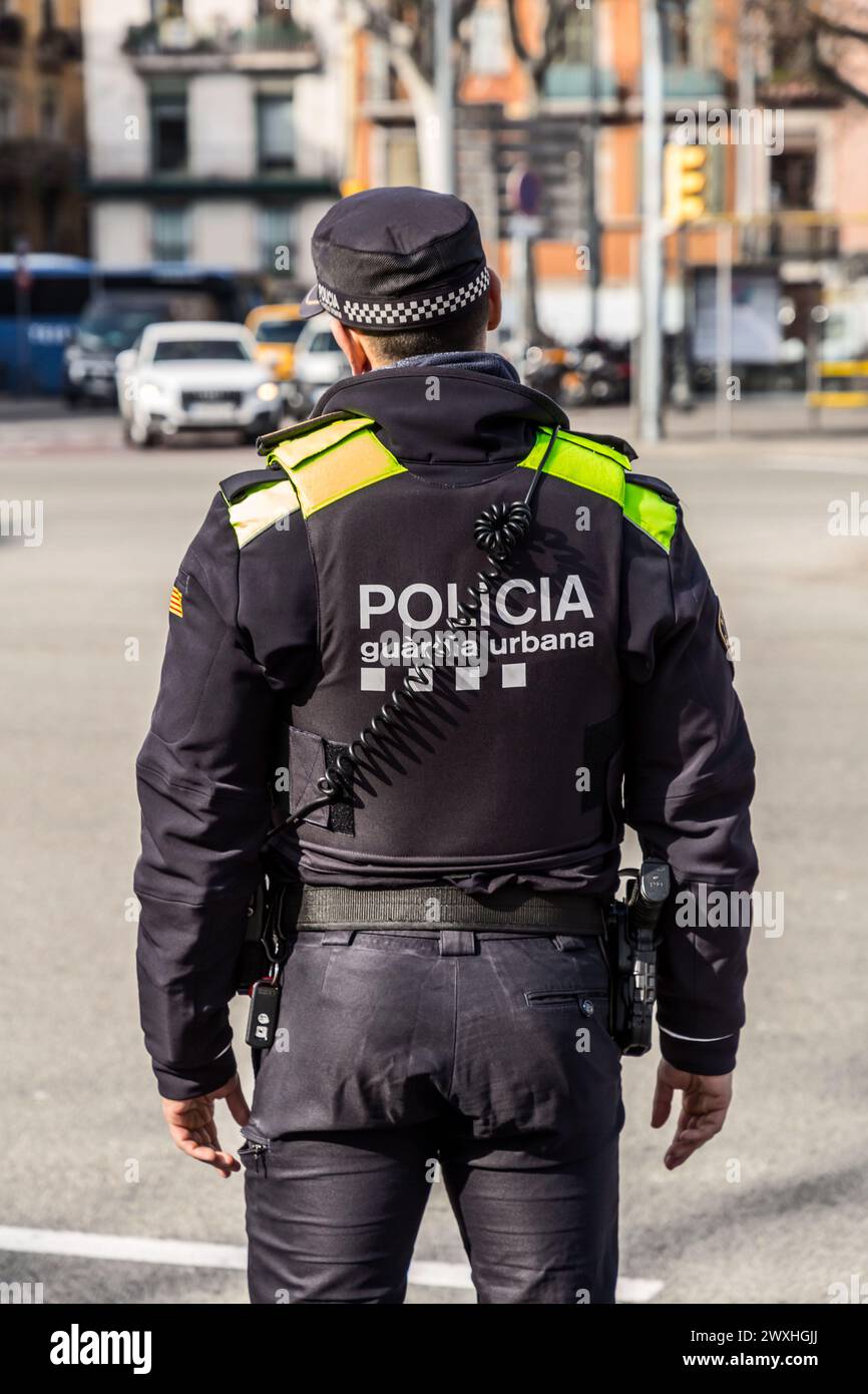 Guardia urbana of barcelona hi-res stock photography and images - Alamy