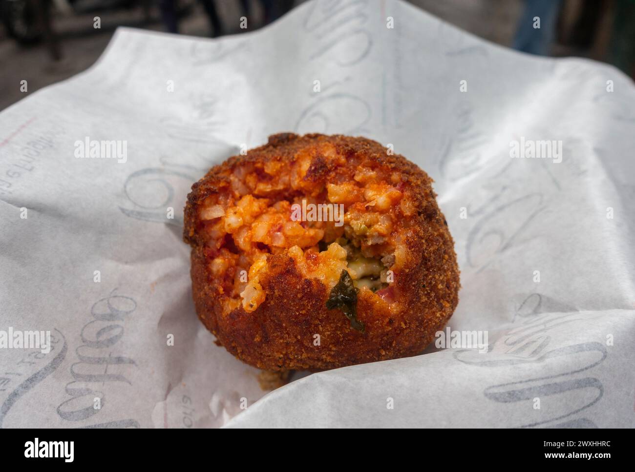 Tagliolini pasta arancini hi-res stock photography and images - Alamy