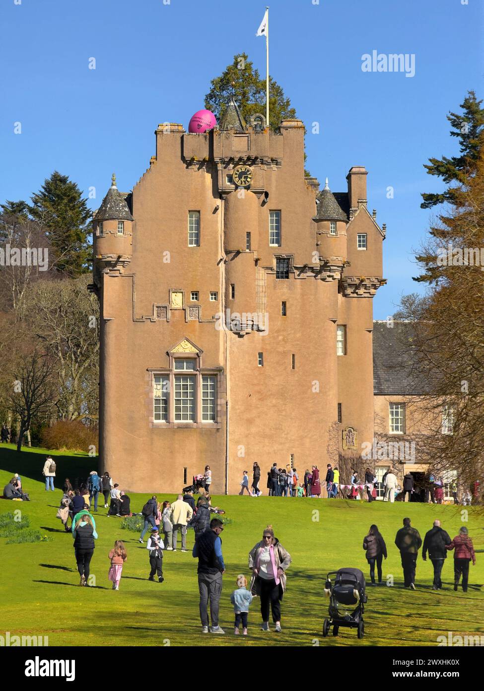 Crathes castle historical hi-res stock photography and images - Alamy