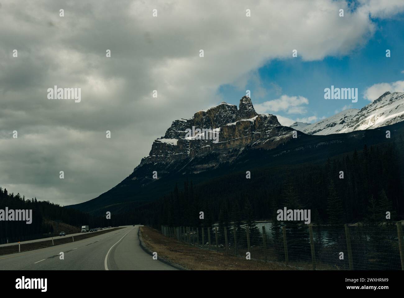 Trans-Canada highway in Banff National Park, showing the wildlife crossing overpass Stock Photo ...