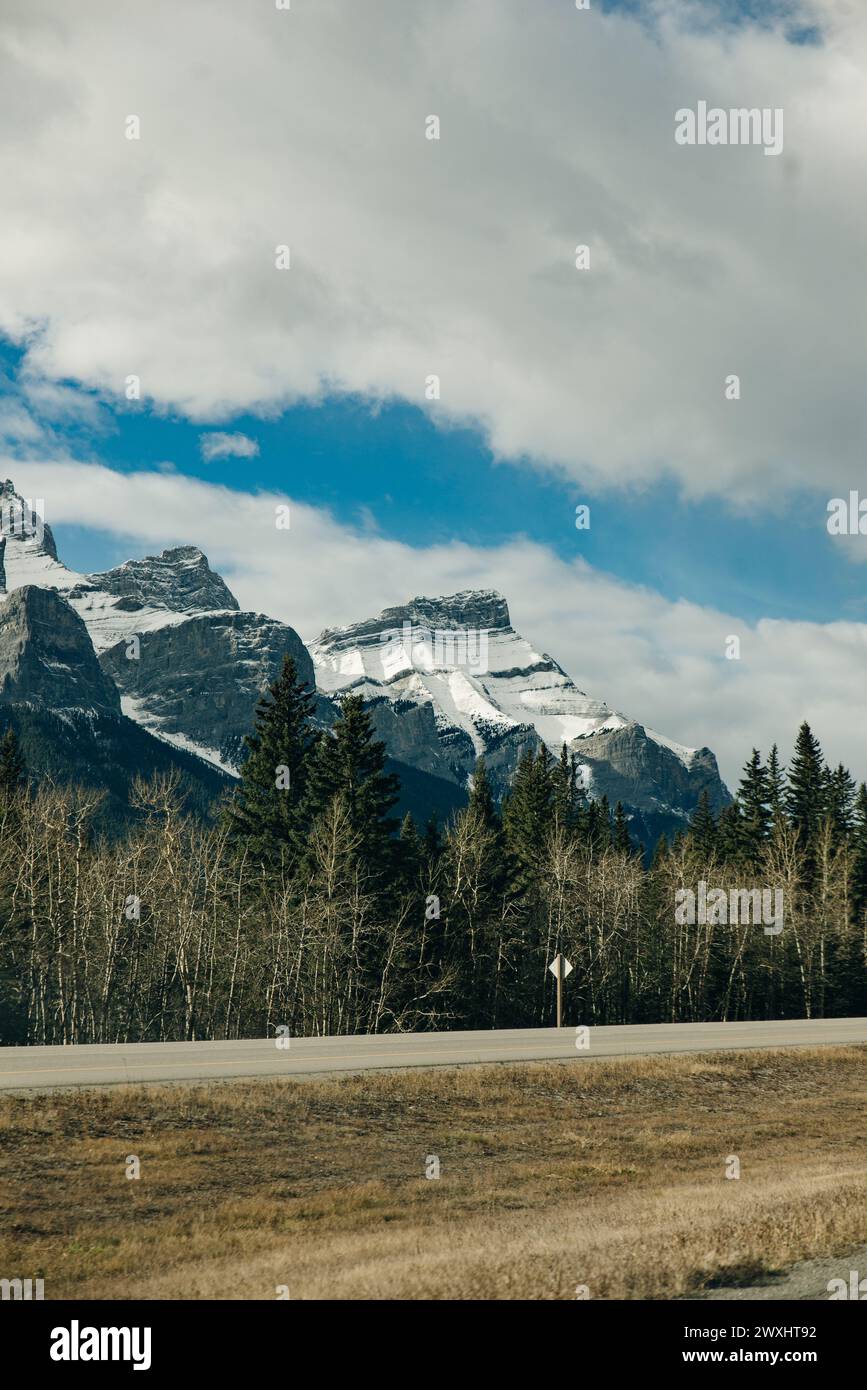 Trans-Canada highway in Banff National Park, showing the wildlife crossing overpass Stock Photo ...
