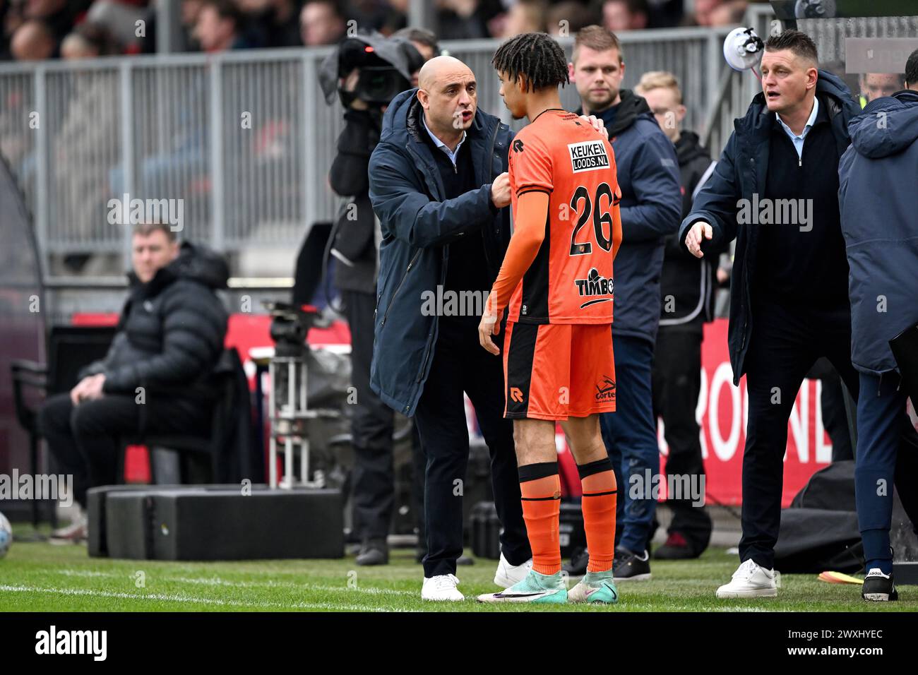 ALMERE - (l-r) FC Volendam coach Regillio Simons, Deron Payne of FC ...