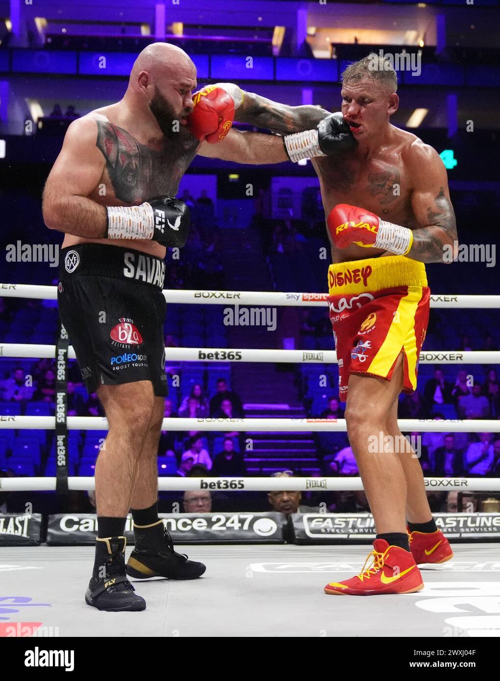 Steve robinson boxing hi-res stock photography and images - Alamy