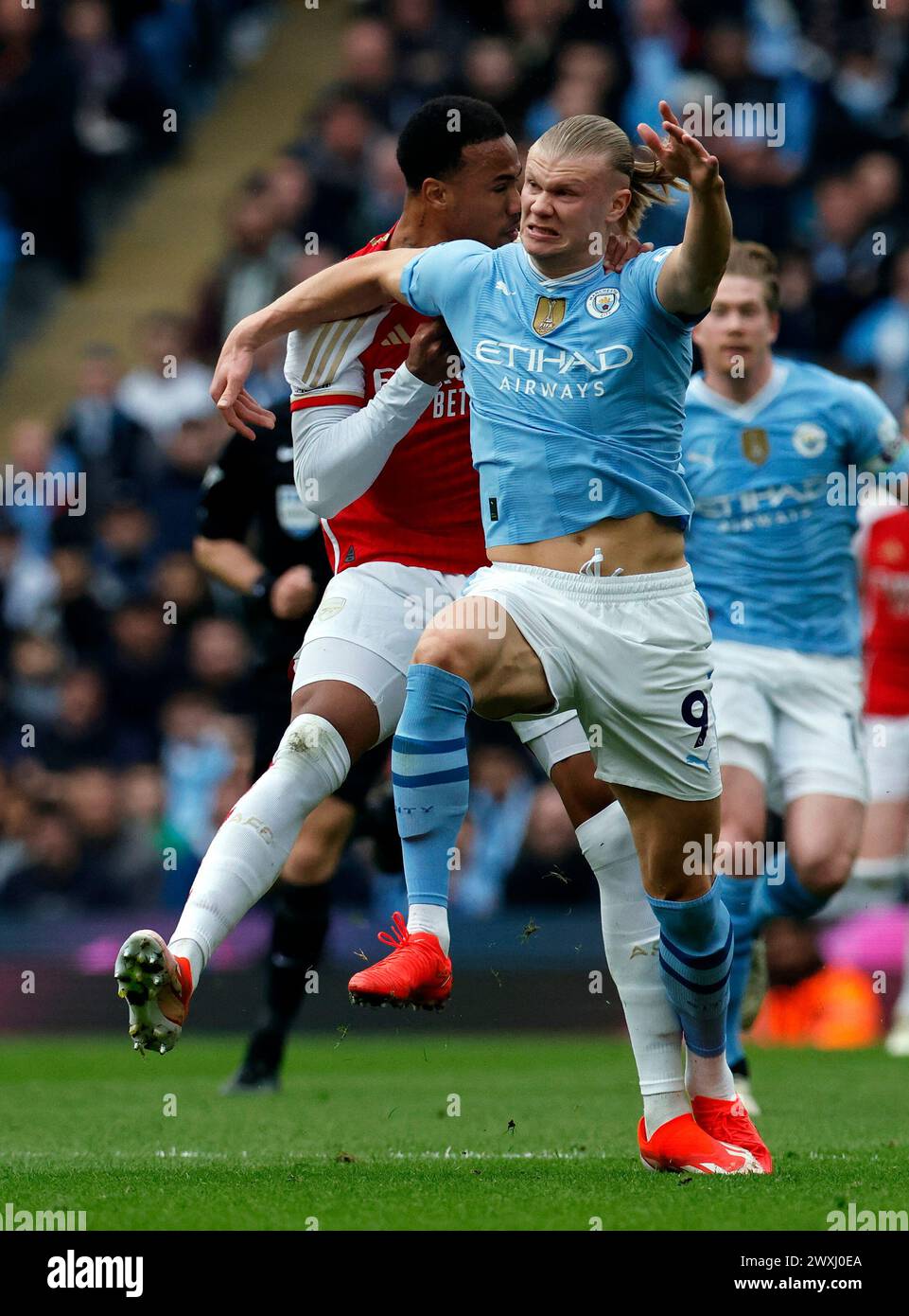 Haaland arsenal gabriel hi-res stock photography and images - Alamy