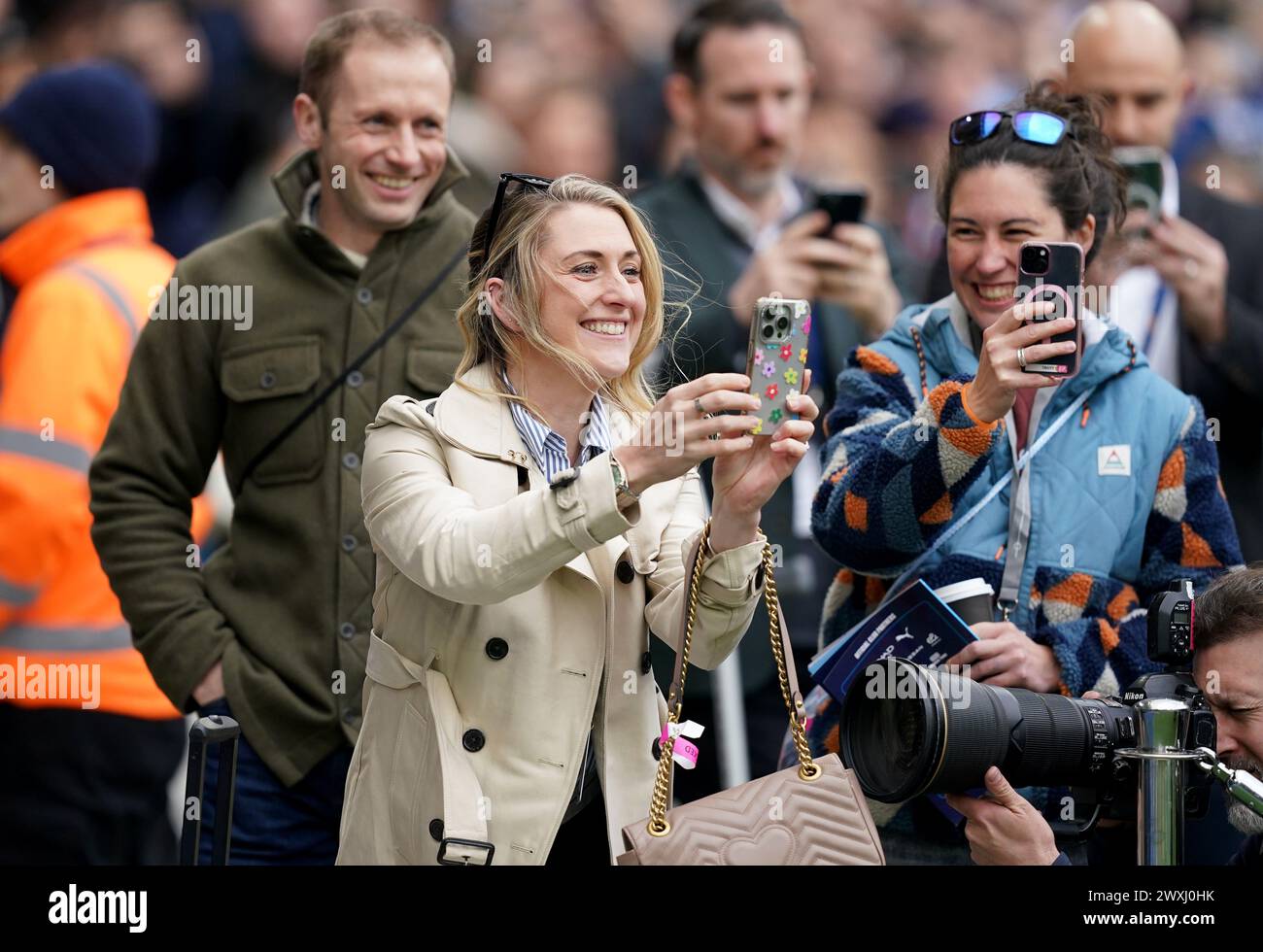 Laura Kenny and Jason Kenny watch their son as a mascot ahead of the ...