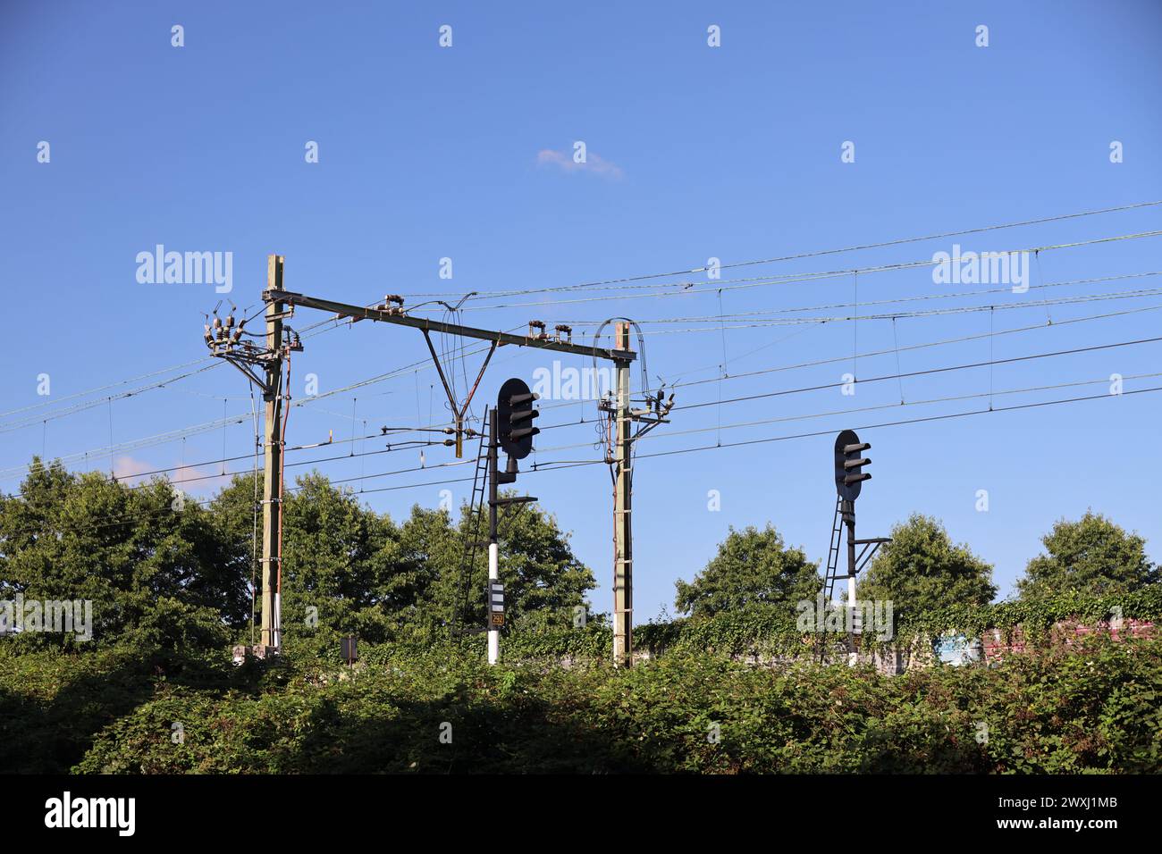 Power supply to catenary and signal poles along the track in the ...