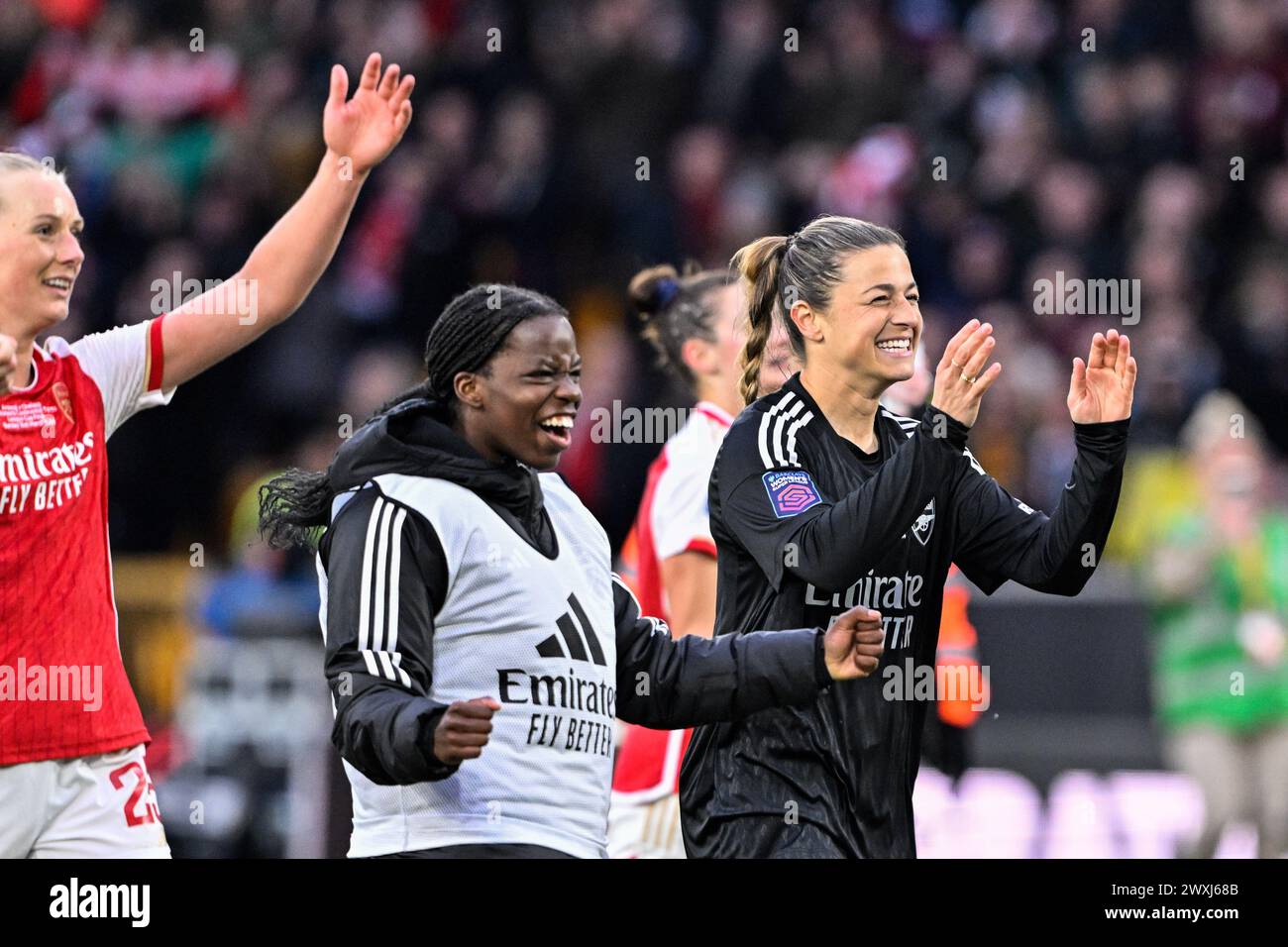 Women's league cup final trophy chelsea hi-res stock photography and ...