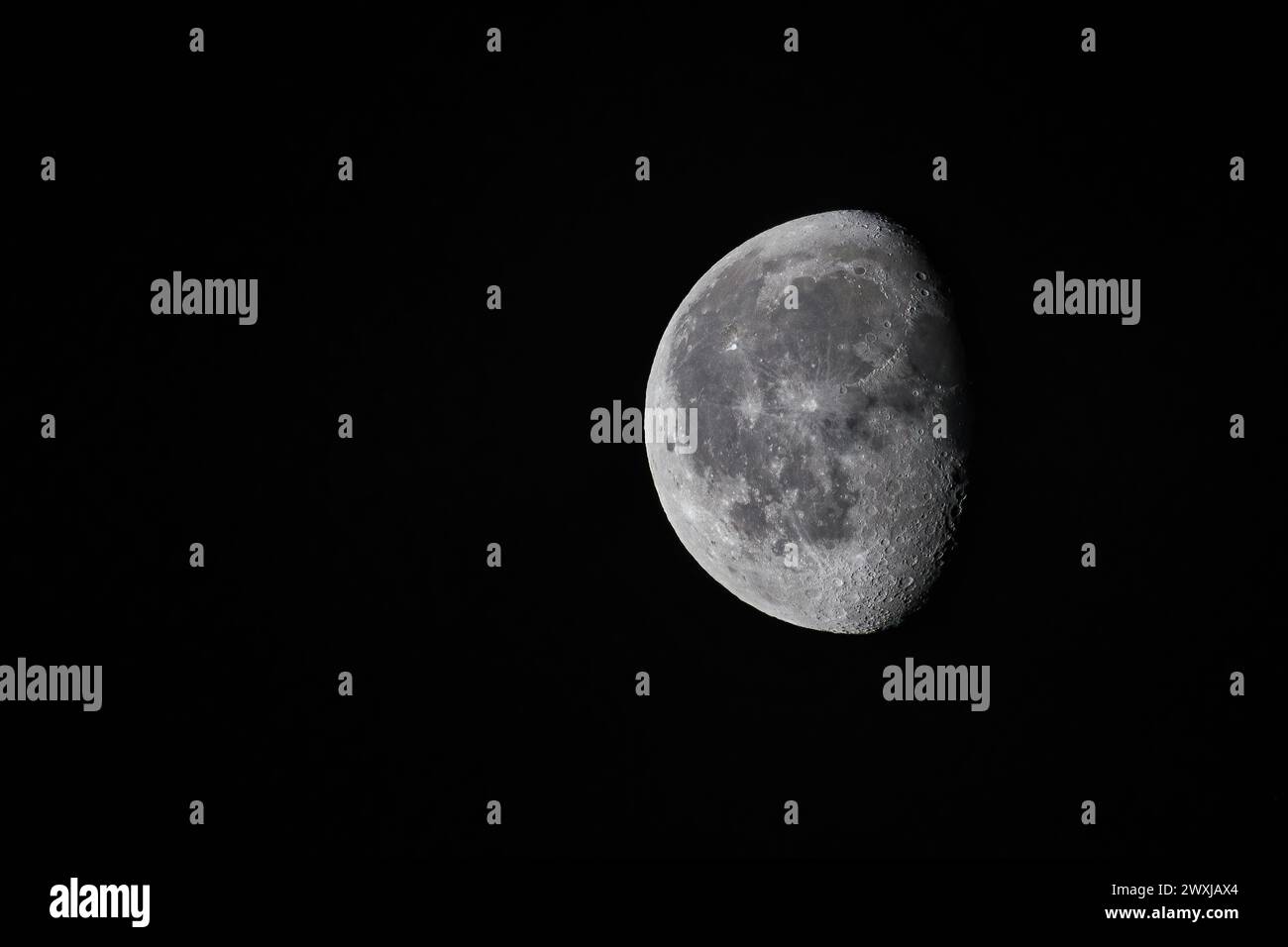 Moon zoom hi-res stock photography and images - Alamy