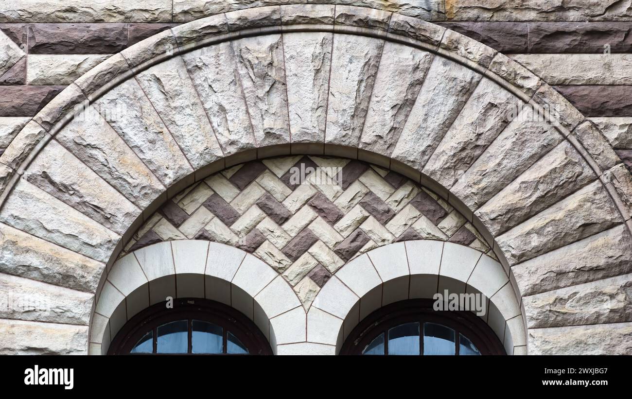Colonial architectural features or details in Old City Hall Building ...