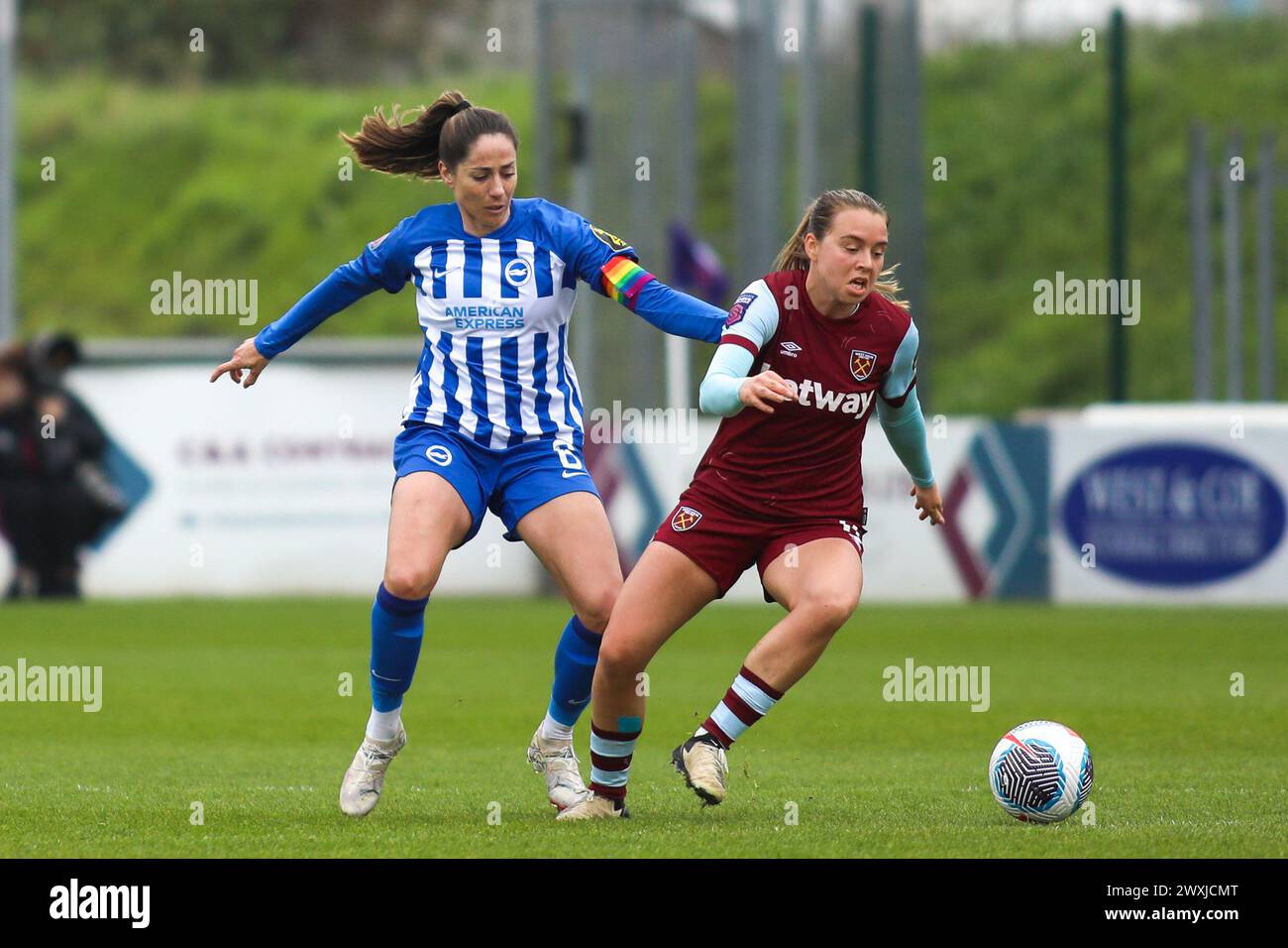 Emma strom snerle of west ham hi-res stock photography and images - Alamy