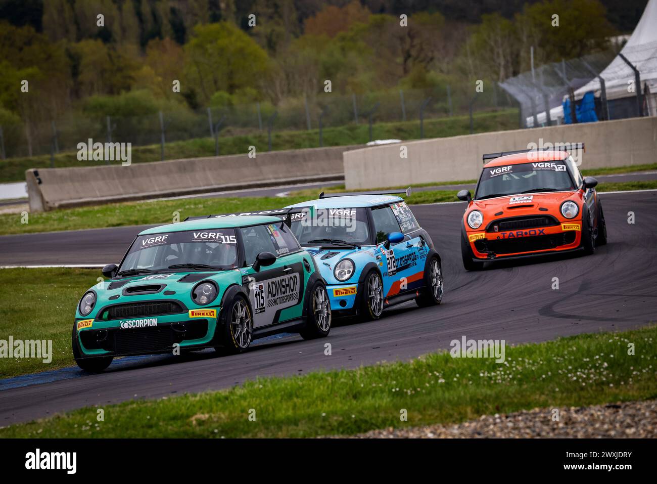 Mini challenge 2024 hi-res stock photography and images - Alamy