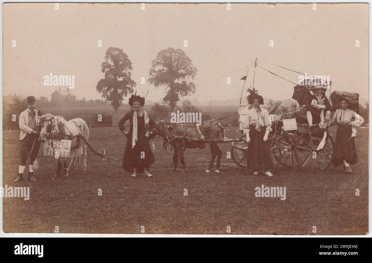 Four men in hat hi-res stock photography and images - Alamy