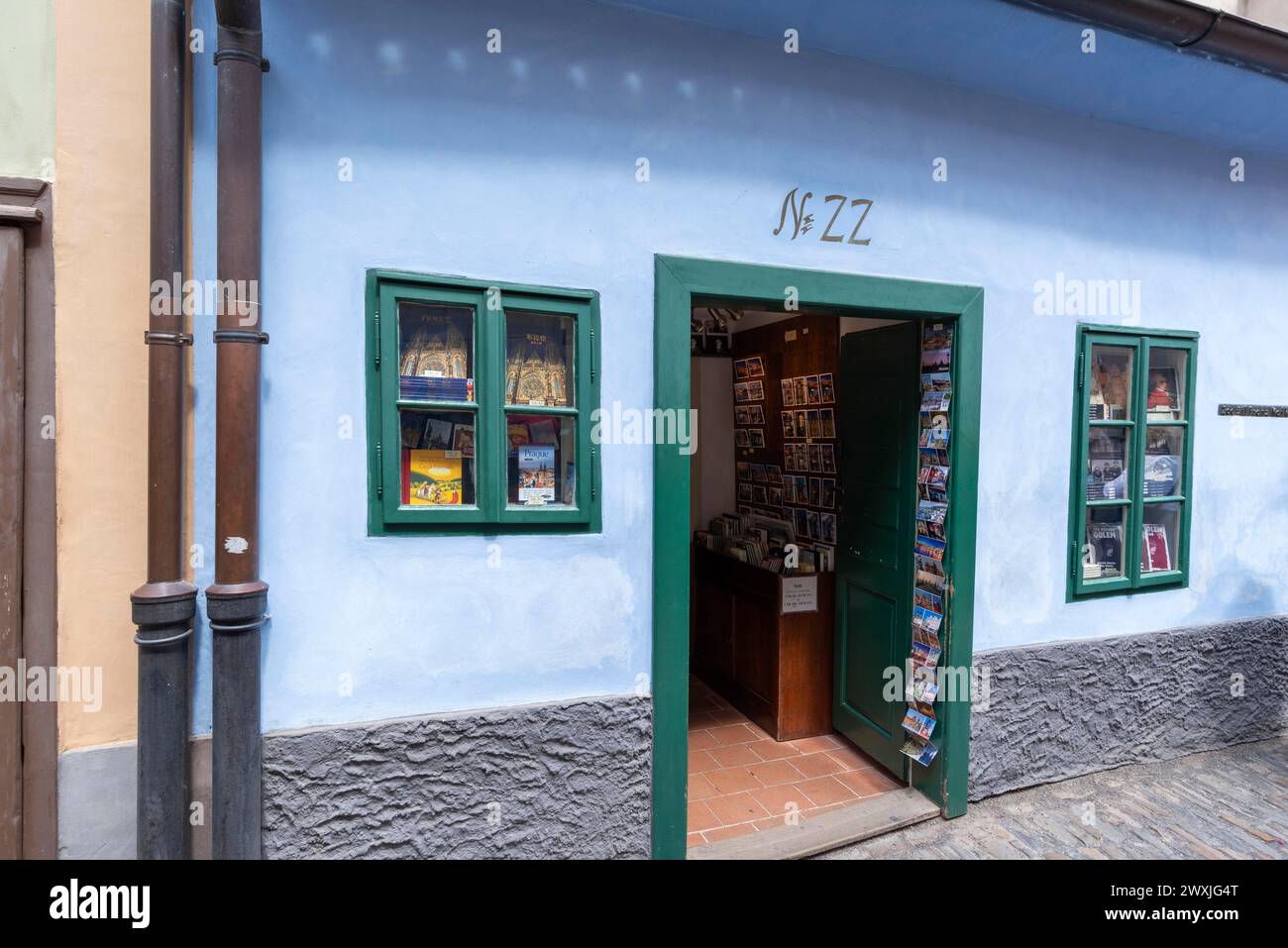 Franz kafka and house hi-res stock photography and images - Alamy