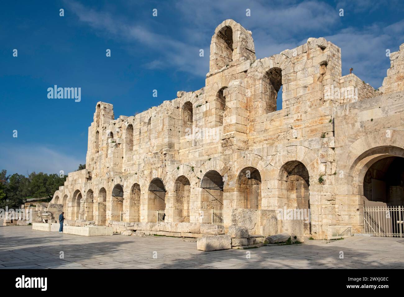 Odeon herodes atticus stone roman hi-res stock photography and images ...