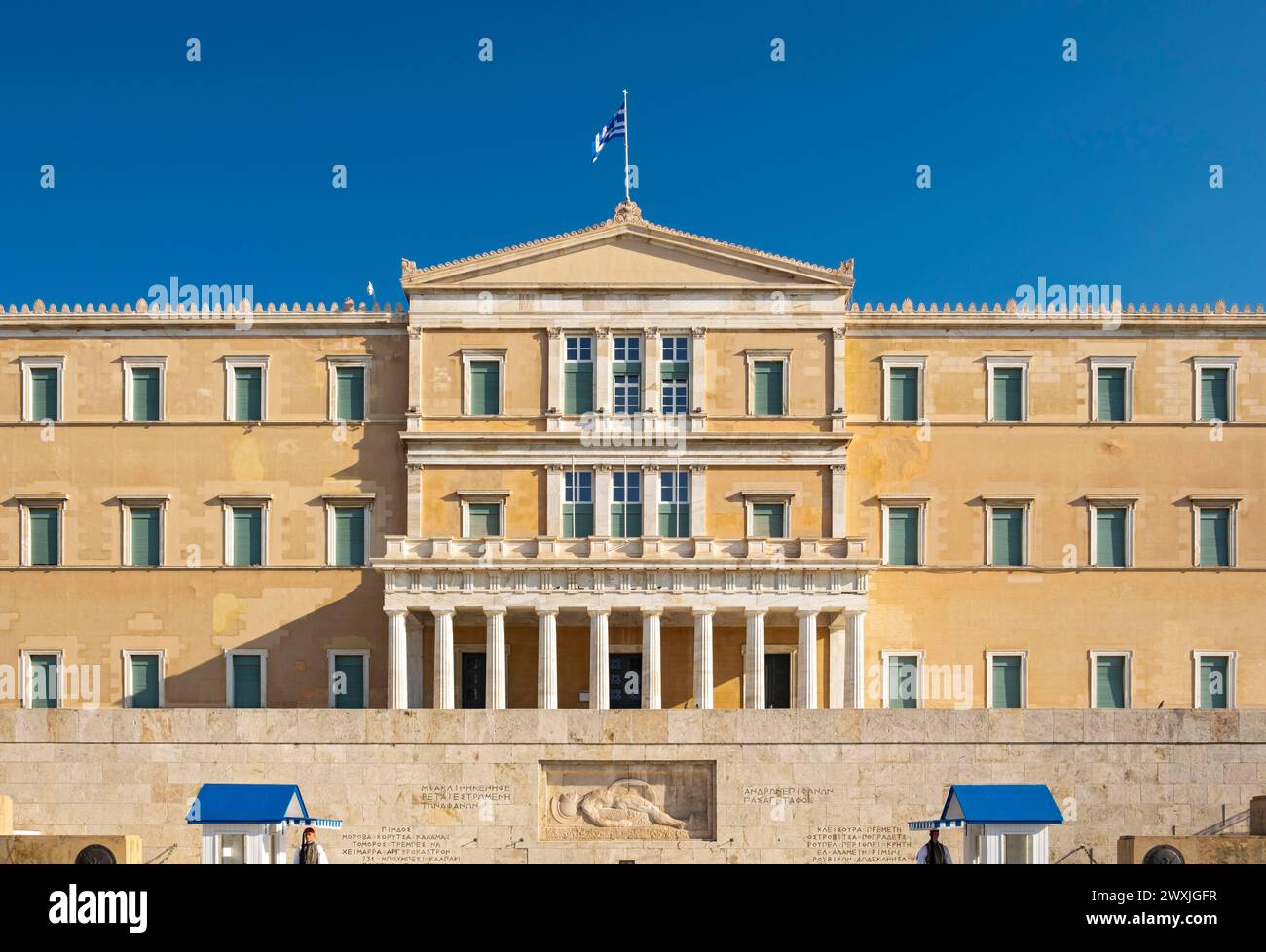 Hellenic Parliament building, Syntagma Square, Athens, Greece Stock ...