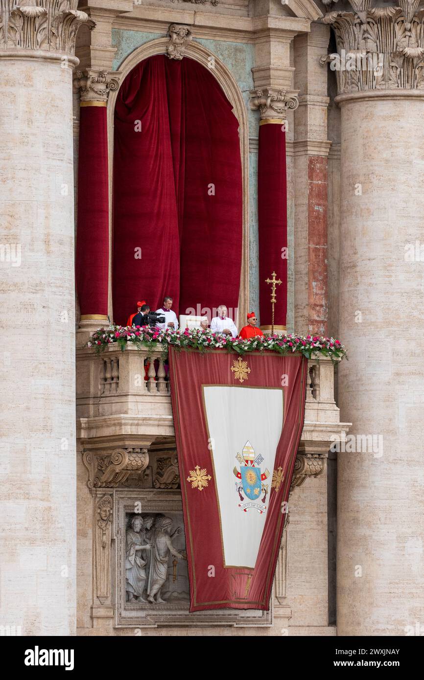 Pope Francis delivers his speech 'To the City and the World' from the ...